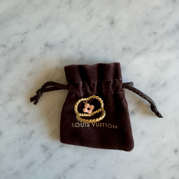 Louis Vuitton | Jewelry | Louis Vuitton Flower Heart Gold Ring | Poshmark